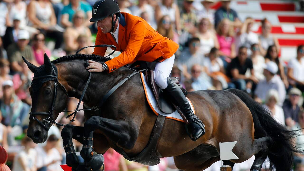Nederlandse springruiters veroveren wereldtitel | NU - Het laatste ... Nederlandse springruiters veroveren wereldtitel | NU - Het laatste ...