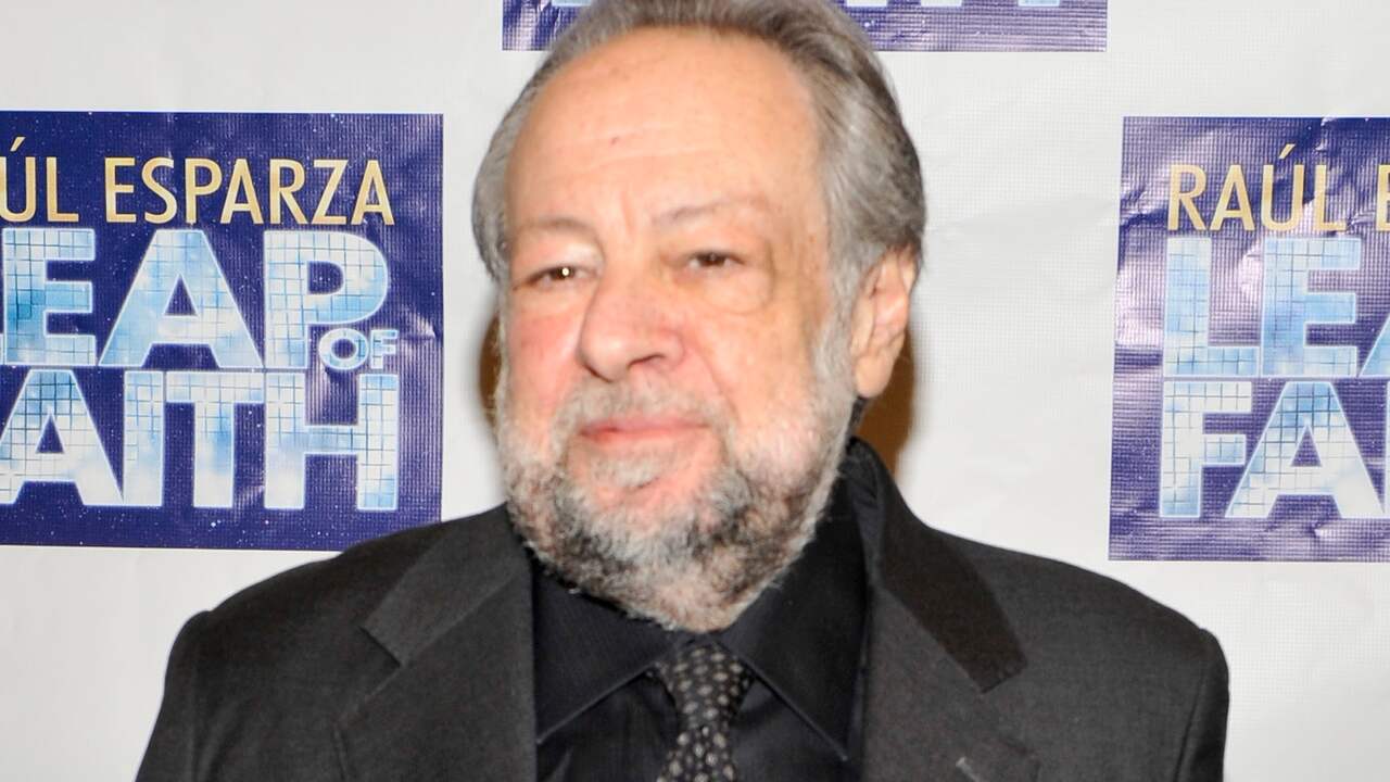 Goochelaar en kaartspecialist Ricky Jay (72) overleden | Boek & Cultuur ...