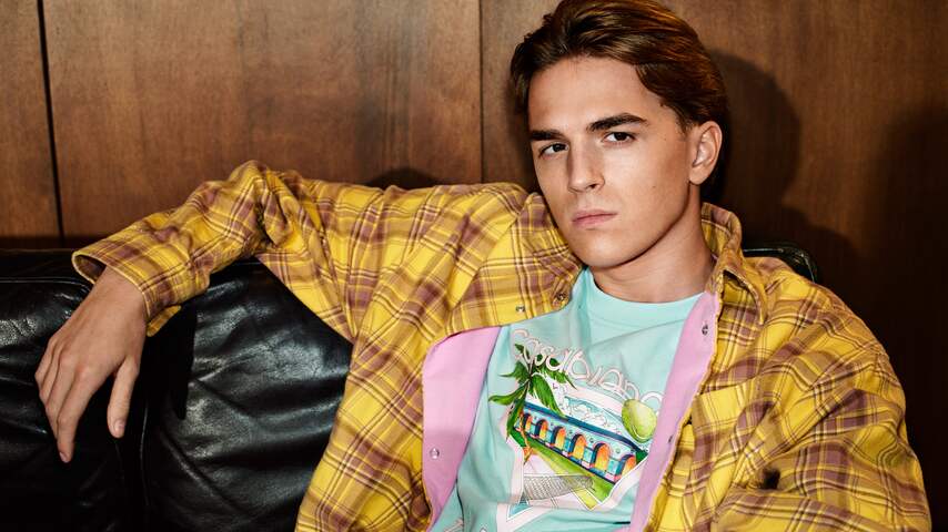 Antoon komt met ander geluid: 'Wilde succes niet uitmelken' | Muziek ...