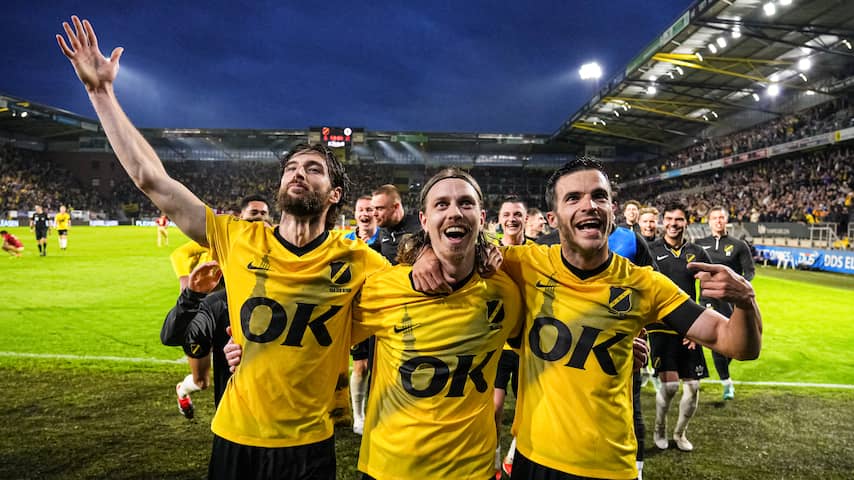 NAC kan na chaotisch seizoen tóch promoveren: 'Kregen veel naar ons hoofd' | Voetbal | NU.nl