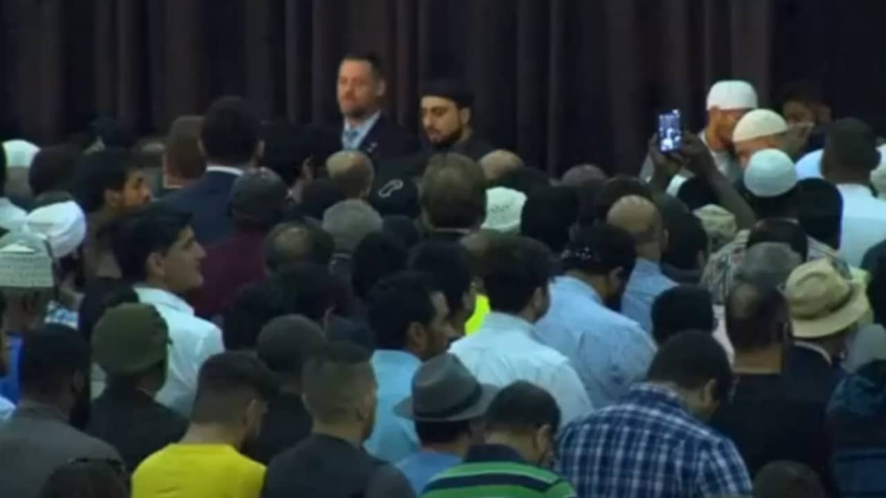 Duizenden nemen afscheid van bokslegende Muhammad Ali | NU - Het ...