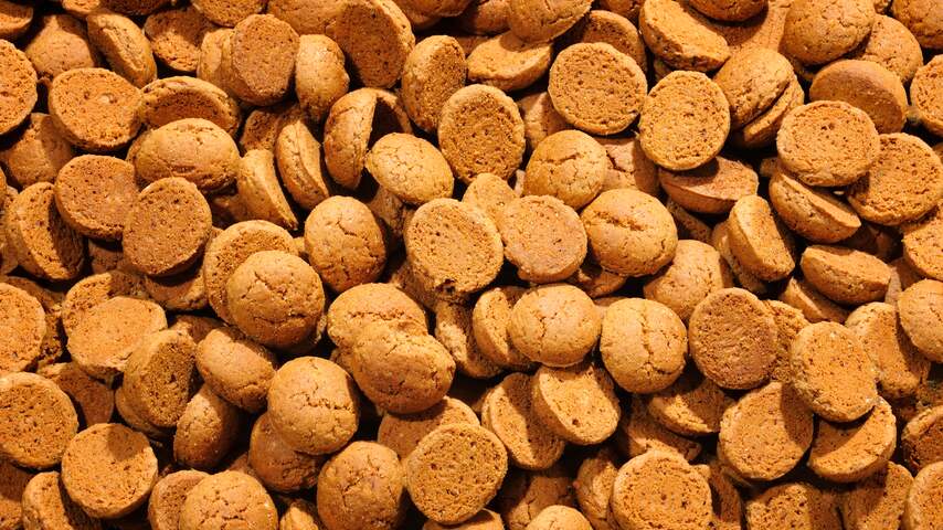 Waarom zeggen we pepernoot als we kruidnoot bedoelen? | Slimmer leven ...