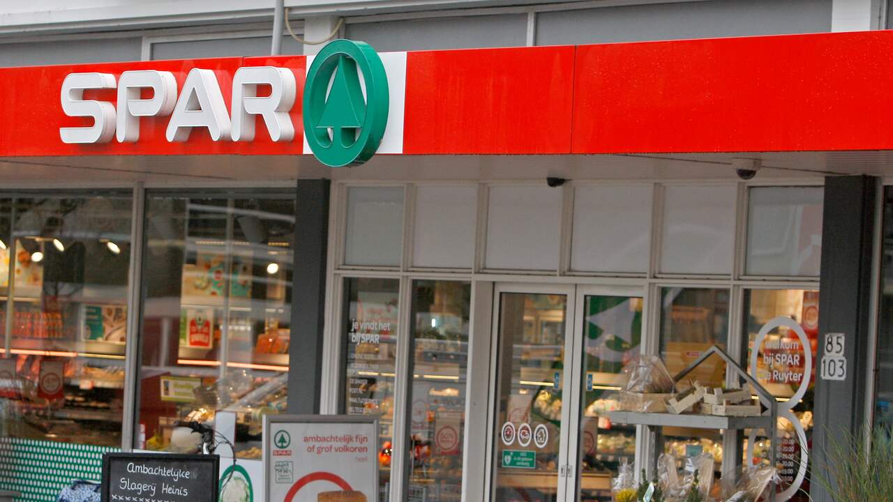 Brand in Spar-supermarkt in centrum van Enschede | Enschede | NU.nl