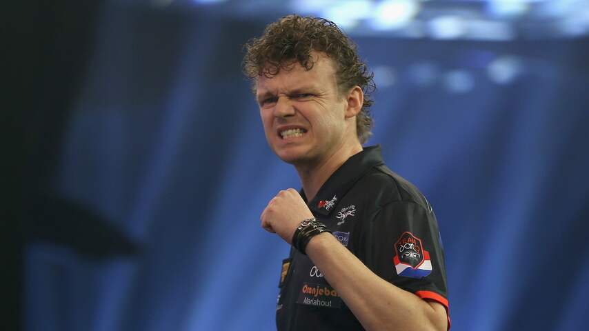 Veenstra stunt tegen wereldkampioen in aanloop naar WK, ook Van Gerwen ...