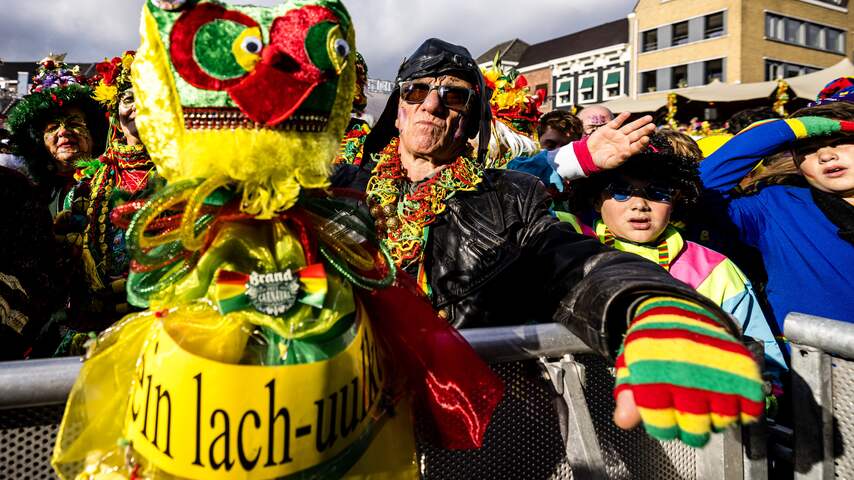 Weerbericht | Zuiden sluit carnaval zonnig af, noorden krijgt met buien ... Weerbericht | Zuiden sluit carnaval zonnig af, noorden krijgt met buien ...
