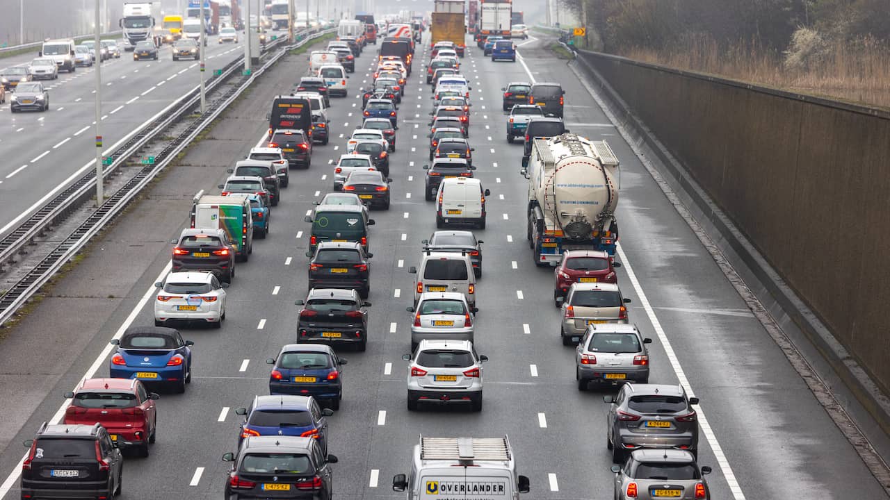 File op A12 van Den Haag naar Utrecht door werkzaamheden niet ...