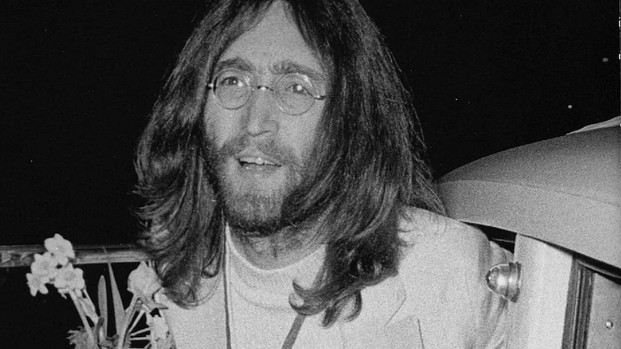 Vrijlatingsverzoek moordenaar John Lennon voor twaalfde keer afgewezen | Muziek | NU.nl