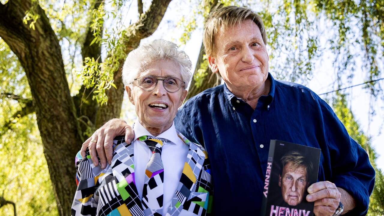 Henny Huisman en andere BN'ers herdenken Soundmixshow-icoon Jacques d ...