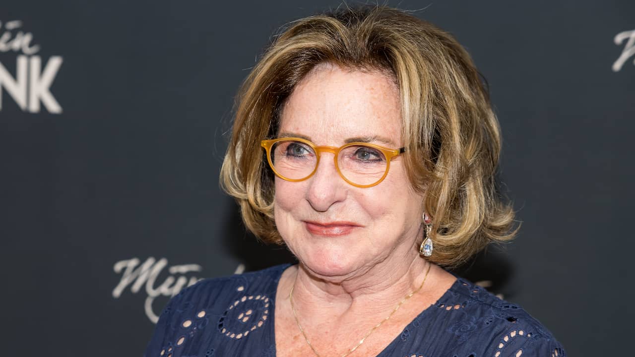 Catherine Keyl maakt kans op Sonja Barend Award met 'interview' Johnny de Mol | Media | NU.nl