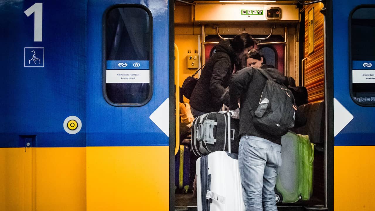 Toch niet minder treinen op traject tussen Amsterdam en Rotterdam ...