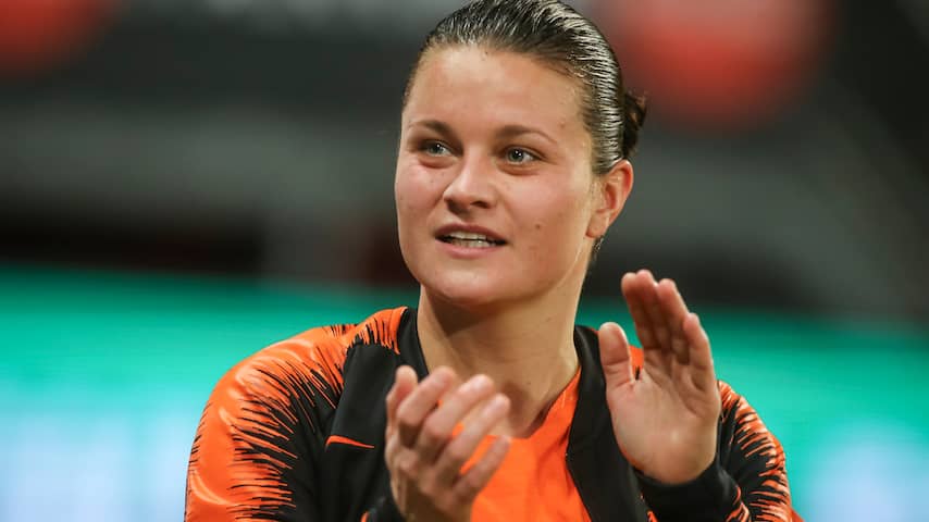 Voetbalster Sherida Spitse verwacht tweede kind | Achterklap | NU.nl