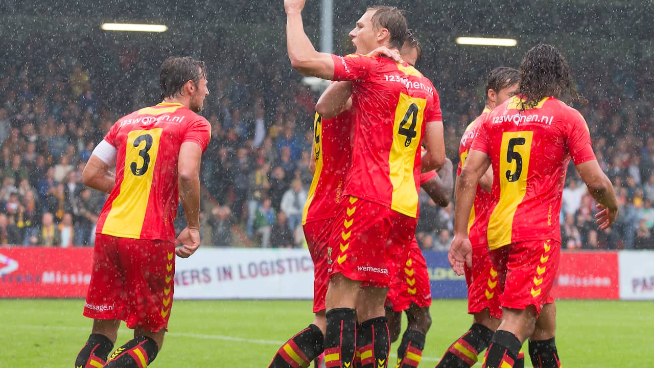 Go Ahead Eagles in verbouwde Adelaarshorst veel te sterk voor Telstar ... Go Ahead Eagles in verbouwde Adelaarshorst veel te sterk voor Telstar ...