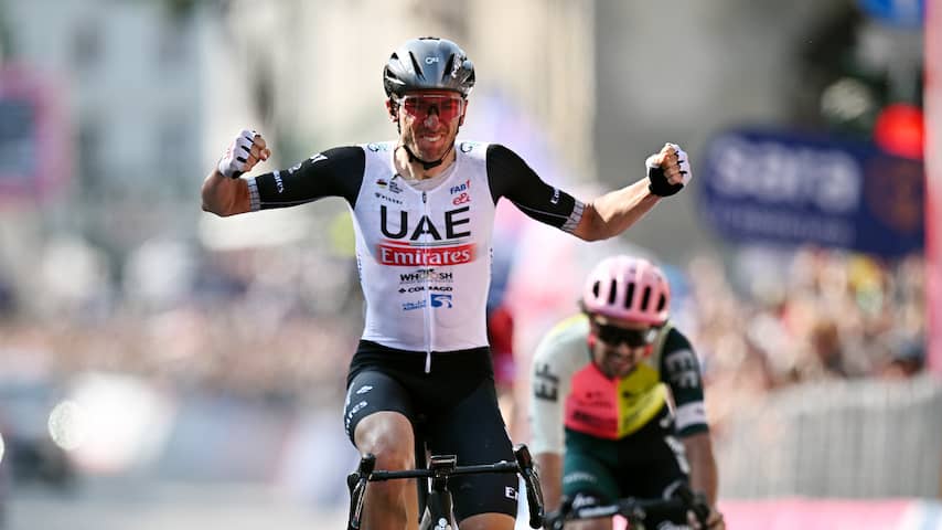 Vluchter McNulty wint vijftiende etappe Giro na zinderende finale ...