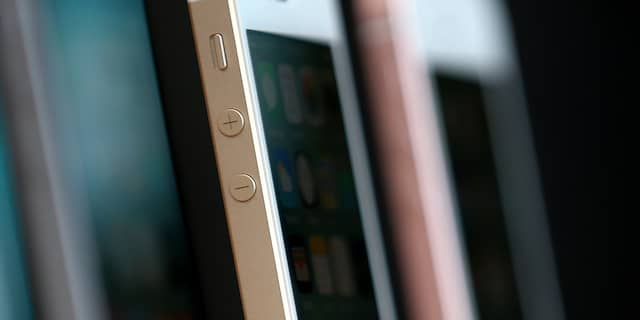 Apple moet FBI helpen bij iPhone-hack in Massachusetts | NU - Het ...