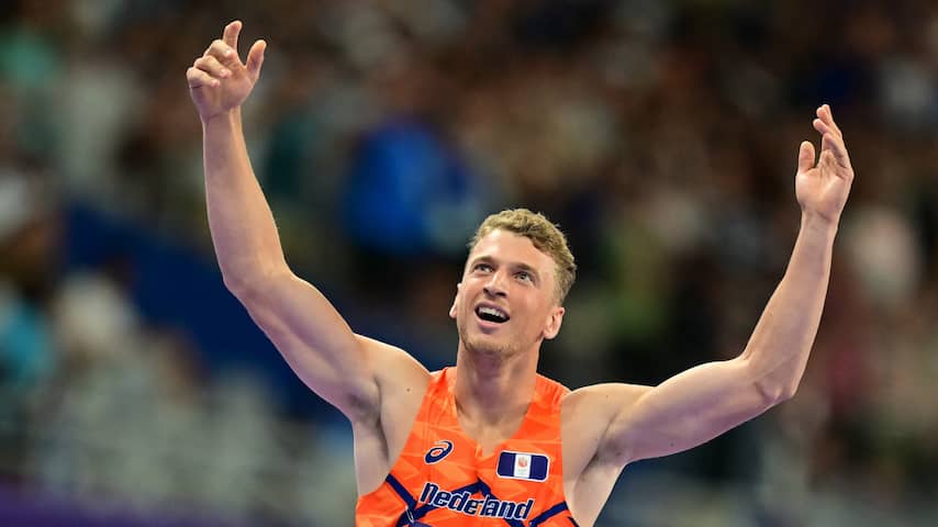 Tienkamper Roosen schrijft historie met vierde plek: 'Kreeg boost van ...