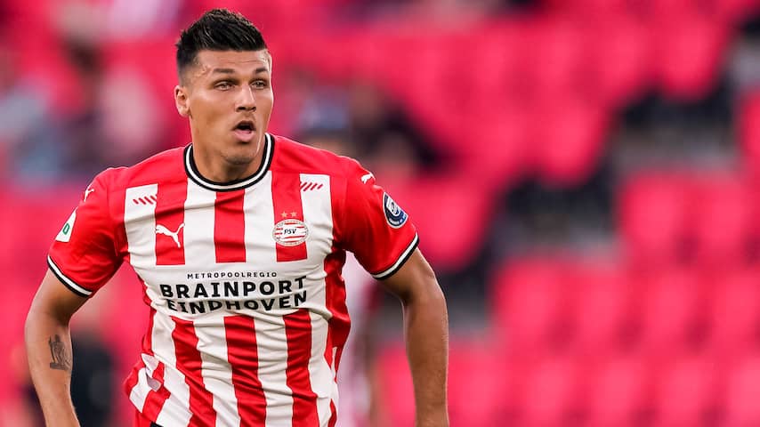 Piroe debuteert in basis PSV bij EL-duel met Omonia, ook Viergever ...