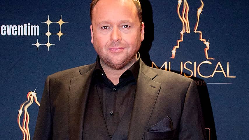 Recensieoverzicht: 'Richard Groenendijk kan publiek heel hard laten ...