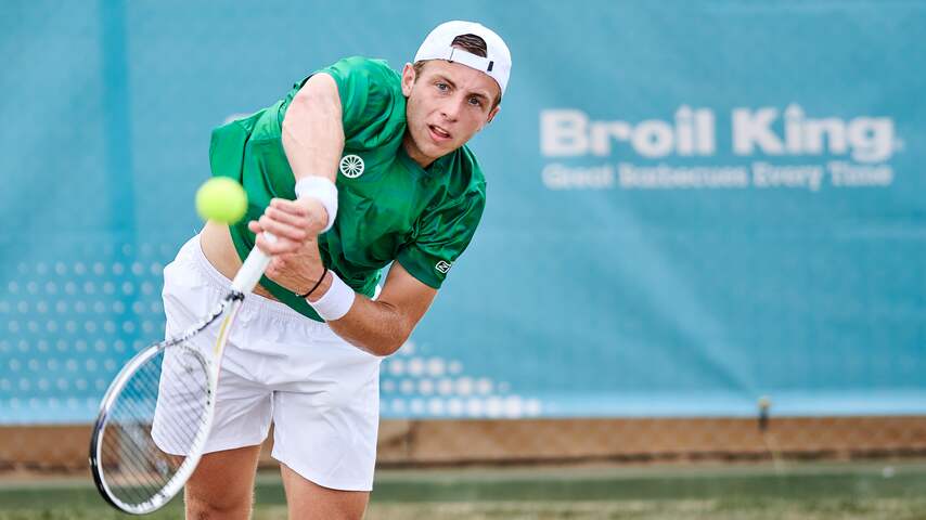 Griekspoor laat zich verrassen op Mallorca en mist kans op eerste halvefinaleplek | Tennis | NU.nl