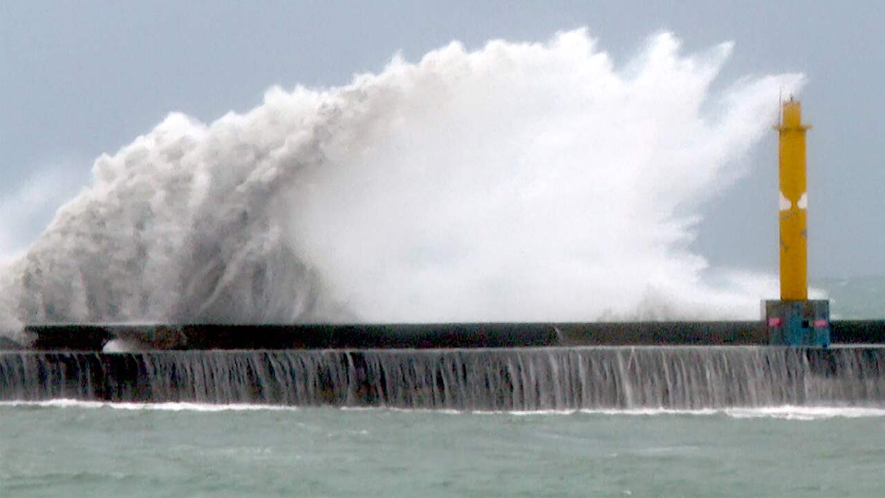 Tyfoon Gaemi neemt in kracht toe en laat alarmbellen afgaan in Taiwan ...