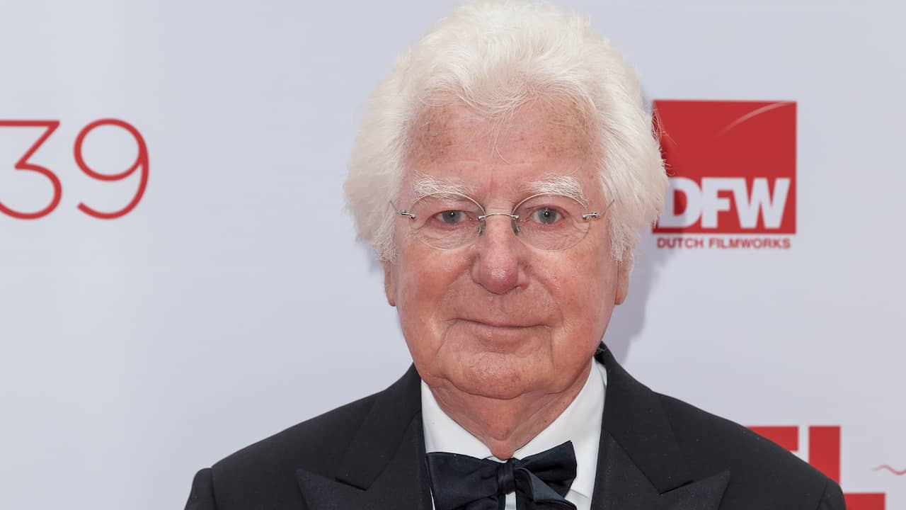 Gerard Cox neemt na zestig jaar afscheid van acteren in het theater ...