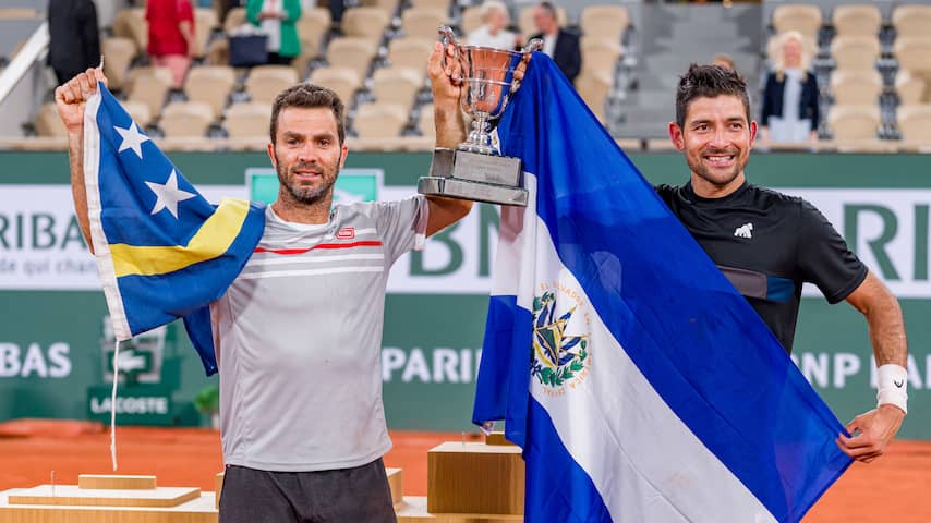 Rojer trots dat hij zich op 40-jarige leeftijd nog Grand Slam-winnaar ...