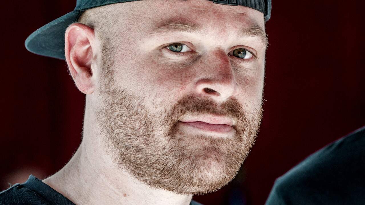 Rapper Sticks vader van dochter geworden | Achterklap | NU.nl