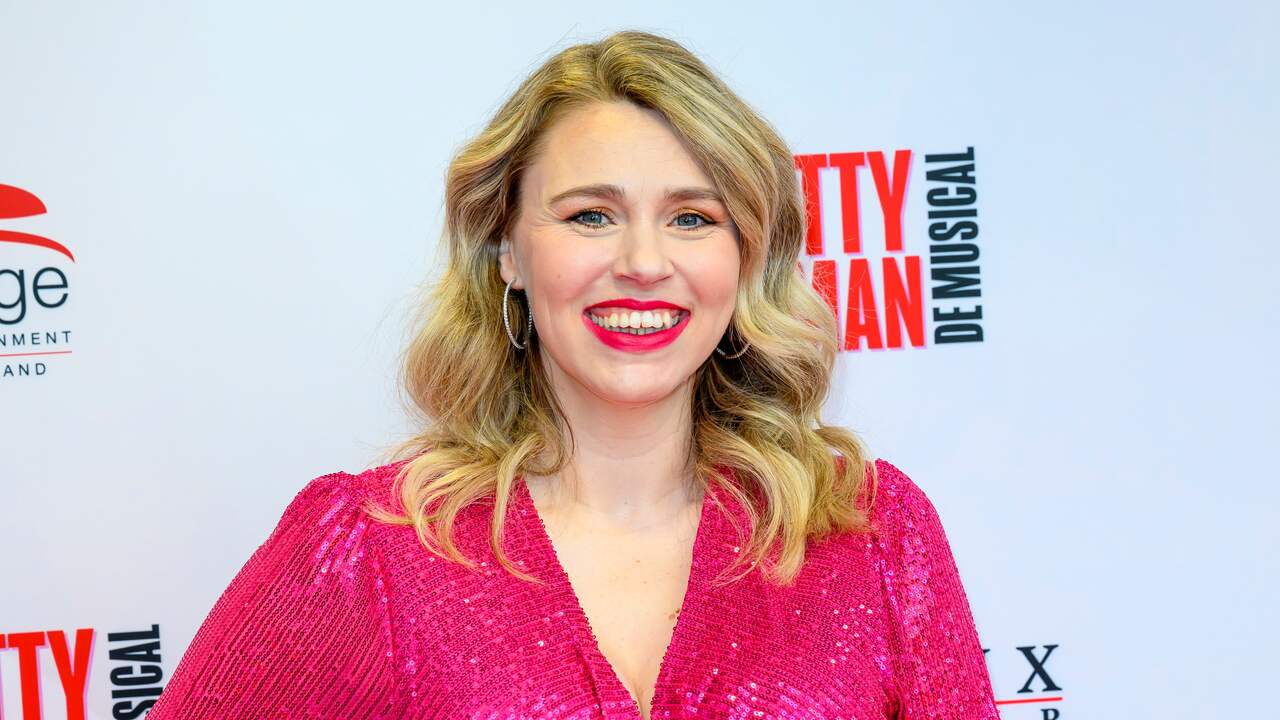 Lisa Loeb is bevallen van haar eerste kind | Achterklap | NU.nl