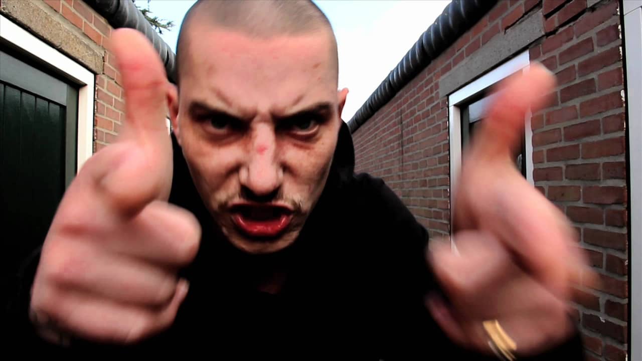 Rapper Steen heeft spijt | NU.nl