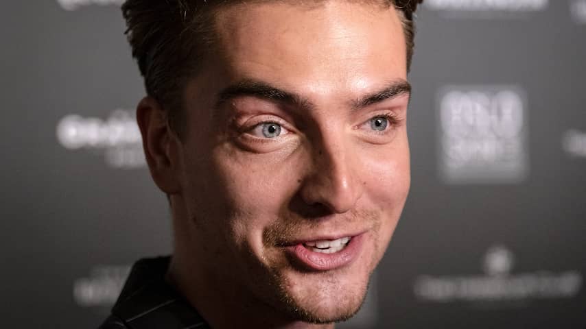 YouTuber Rodenburg laat duikers in grachten zoeken naar dure zonnebril ...