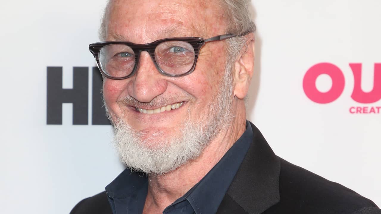 Jamie Campbell Bower en Robert Englund toegevoegd aan cast Stranger ...