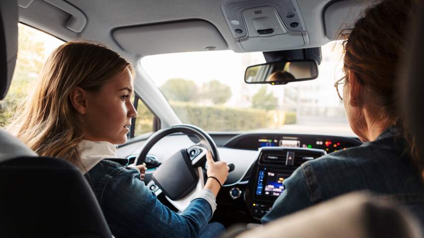 Mag iemand anders in mijn auto rijden? | Onderweg | NU.nl