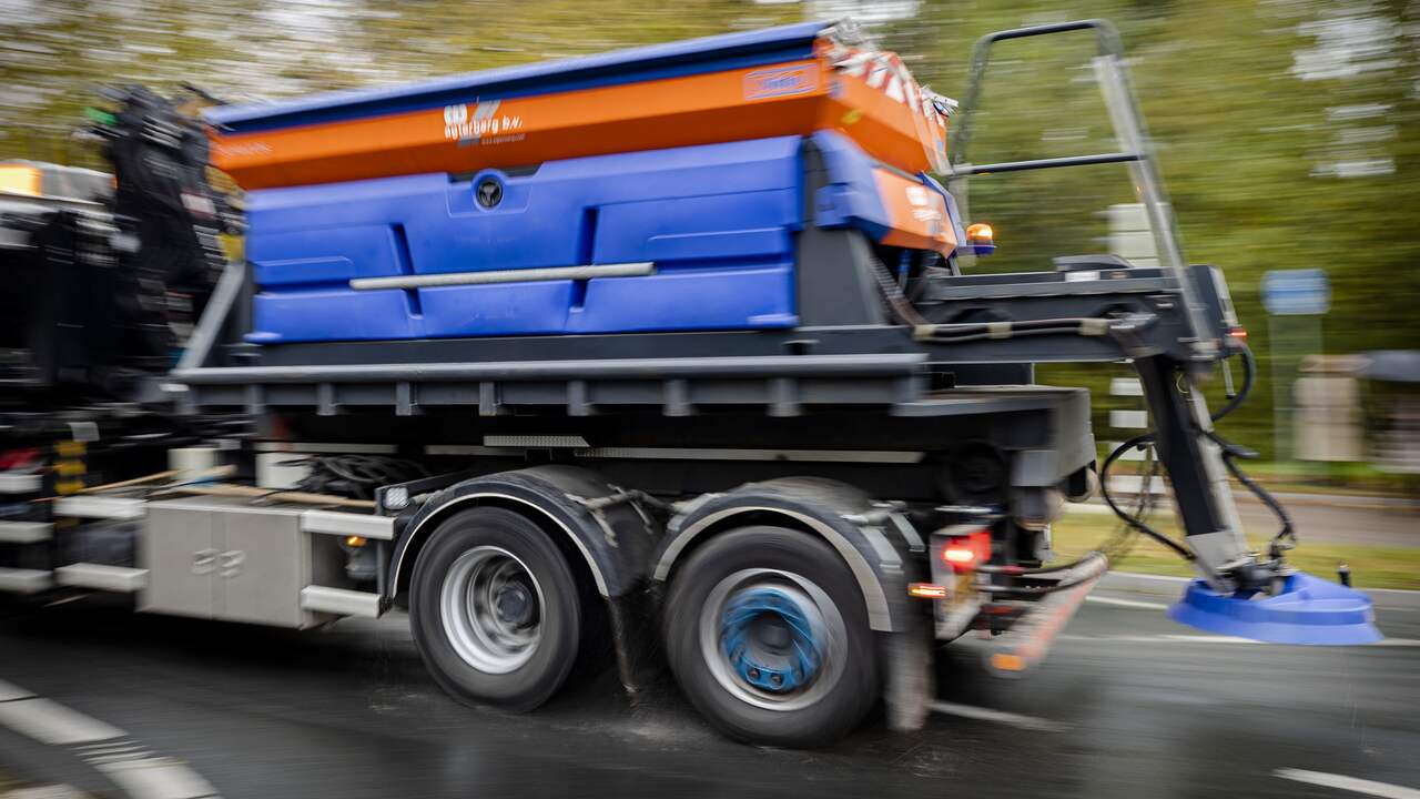 Code geel door mist en kans op gladheid, wegbeheerders strooien ...