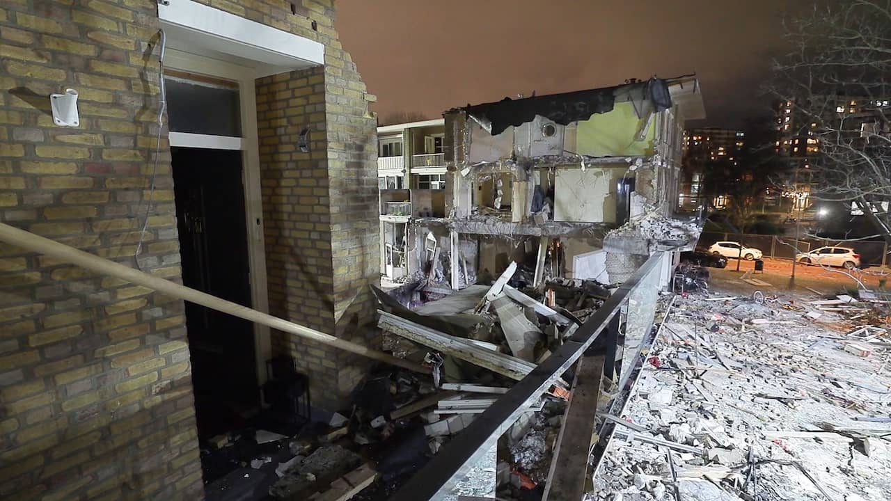 Dagen na explosie is schade goed zichtbaar aan Tarwekamp | NU.nl Dagen na explosie is schade goed zichtbaar aan Tarwekamp | NU.nl
