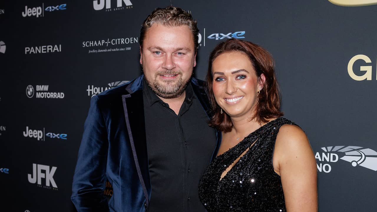 Zanger Wesly Bronkhorst getrouwd met vriendin Raquel | Achterklap | NU.nl