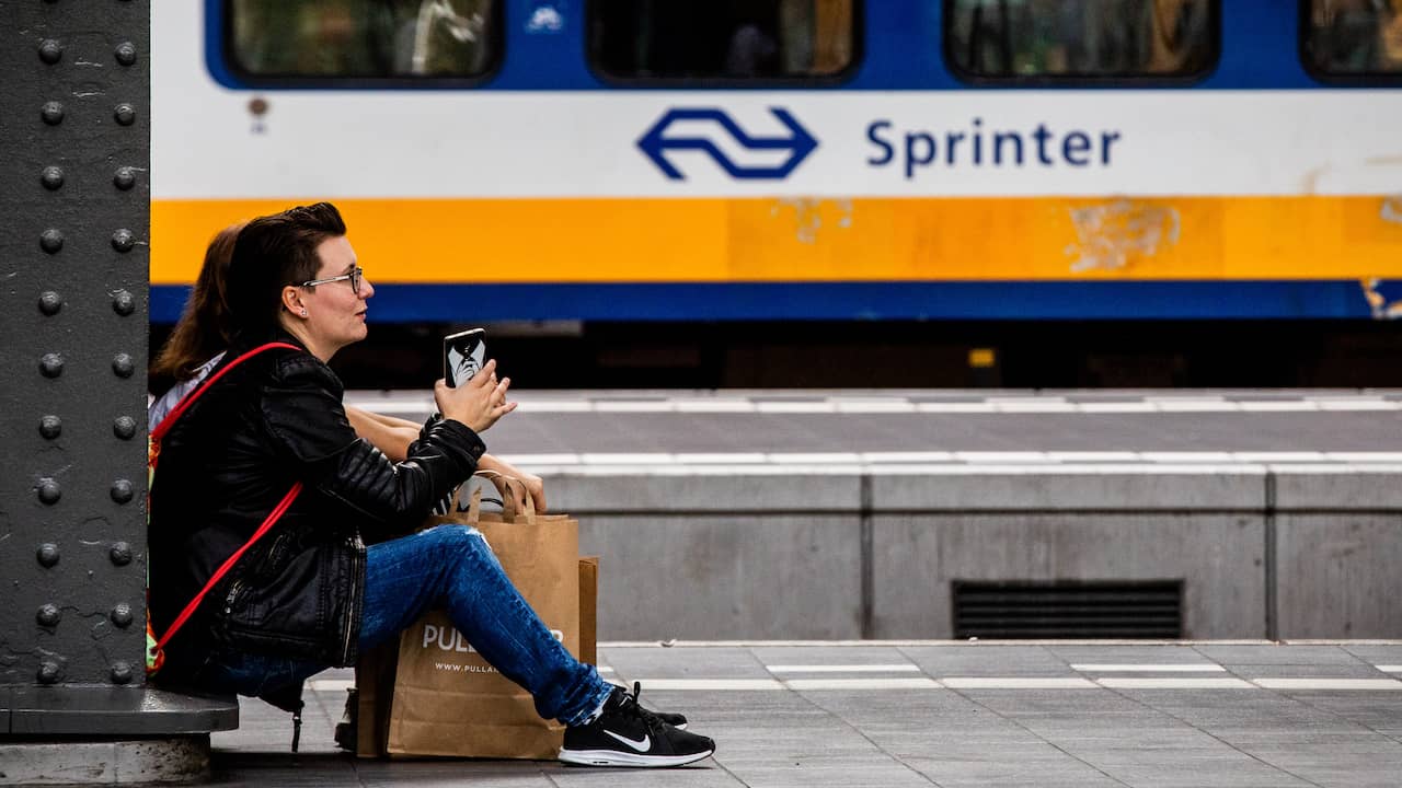 Treinstoring rond Zwolle verholpen, verkeer in noorden en oosten komt ...