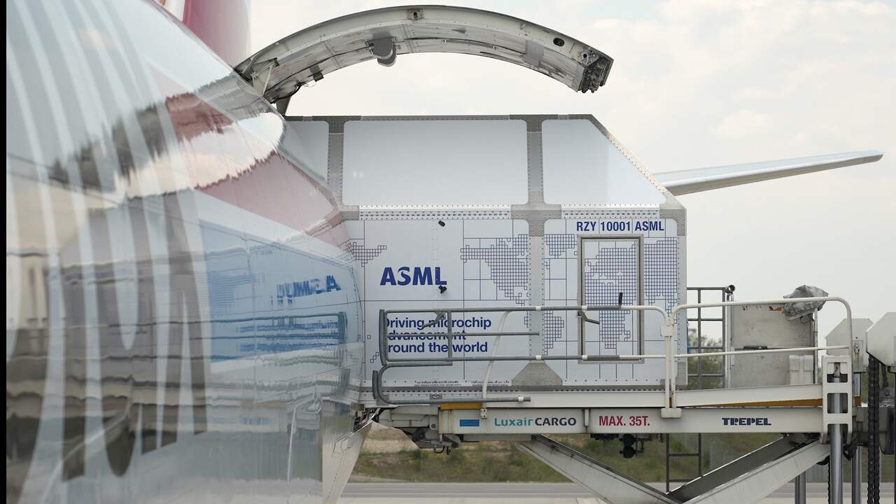 Kabinet werkt aan plan om ASML ook bij groei voor Nederland te behouden | Economie | NU.nl