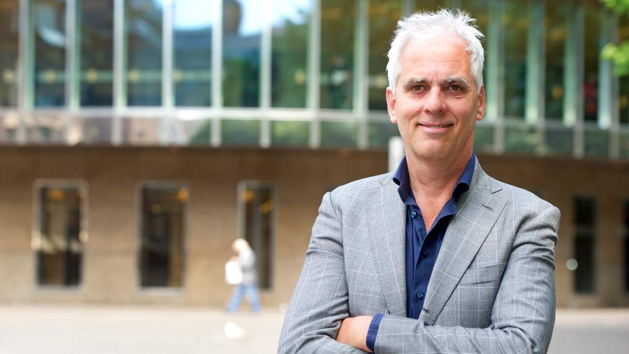 Ron Fresen vaste politiek analyst bij NOS Journaal | Media | NU.nl