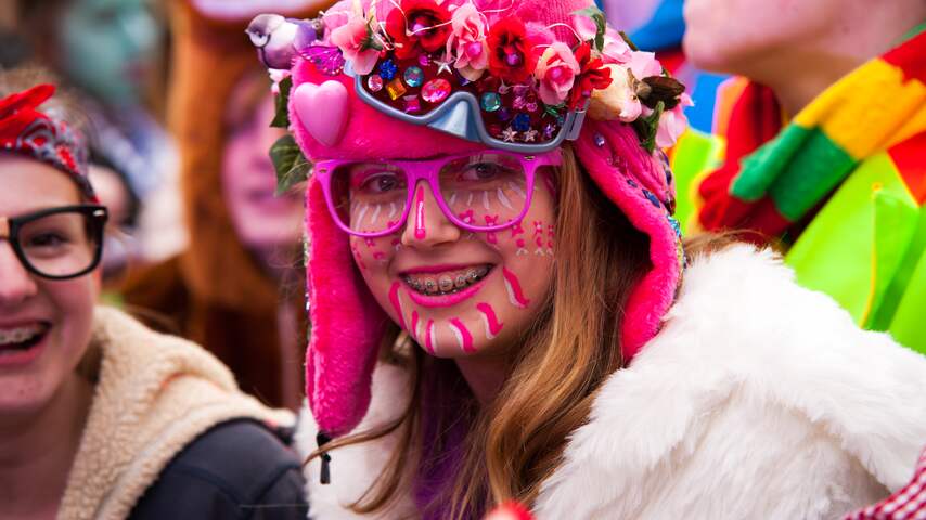 Carnaval Venlo en Roermond 'veilig en gezellig' | Binnenland | NU.nl
