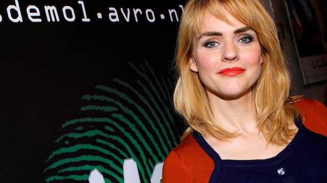 Sofie van den Enk wint Wie Is de Mol? | NU - Het laatste nieuws het ... Sofie van den Enk wint Wie Is de Mol? | NU - Het laatste nieuws het ...