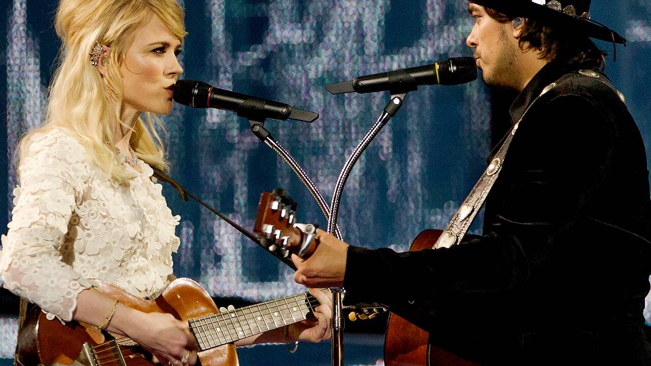 Songfestivaljurk Ilse tentoongesteld | Lifestyle | NU.nl