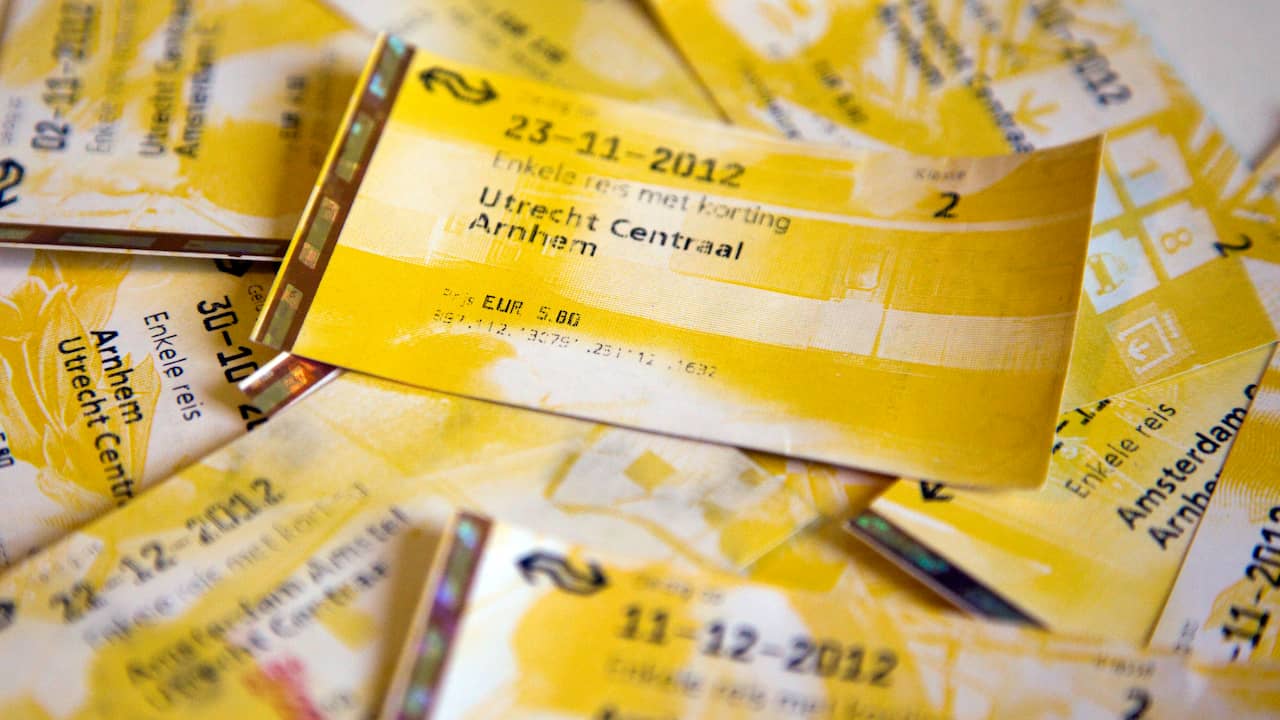 Necrologie van het papieren treinkaartje (1839-2014) | NU - Het laatste ...