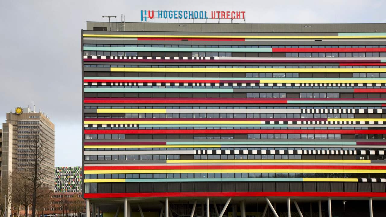 Hogeschool Utrecht begint ICT-opleiding voor vluchtelingen | NU - Het ...