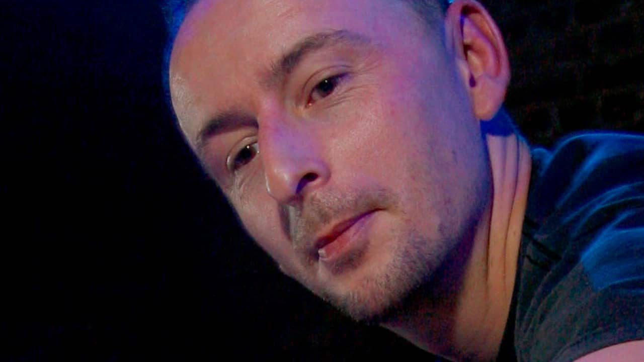 LFO-muzikant Mark Bell overleden | Muziek | NU.nl