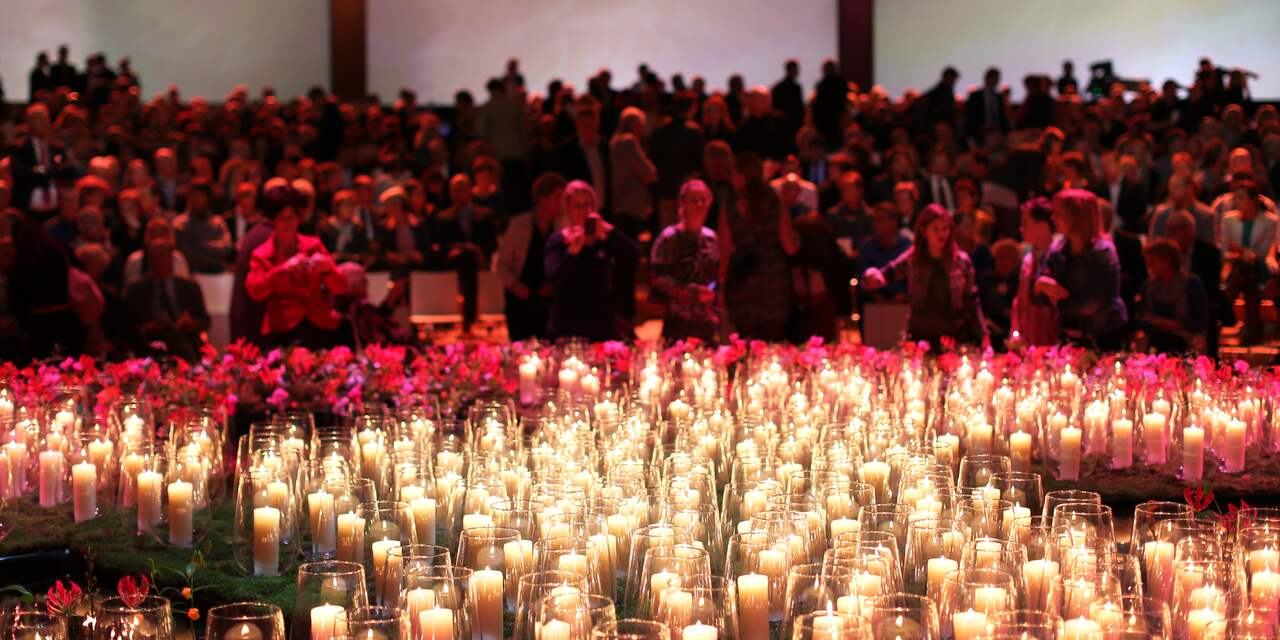 LIVE: Nationale Herdenking MH17-ramp in Amsterdam | NU - Het laatste ...