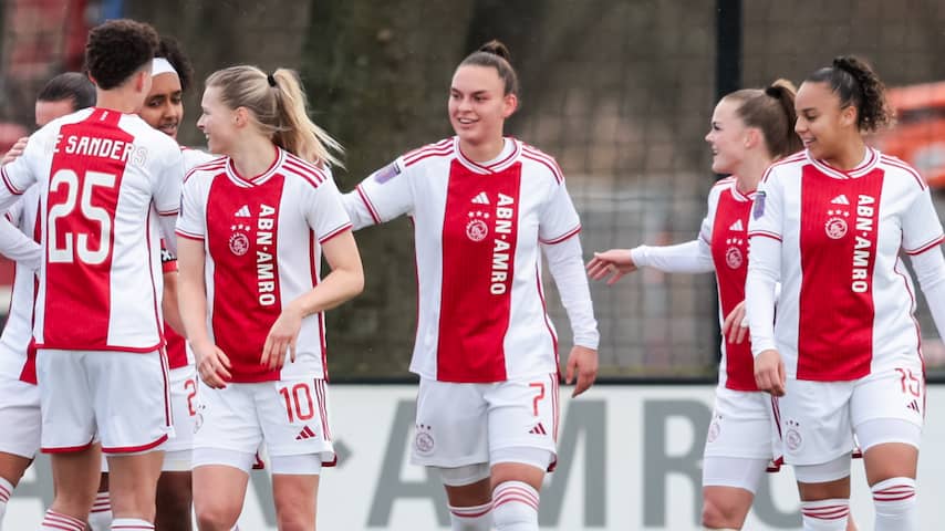 Ajax Vrouwen wint dankzij hattrick Leuchter en loopt in op koploper FC Twente | Voetbal | NU.nl