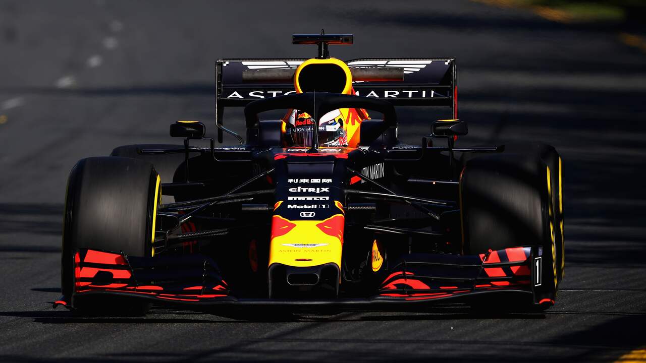 Derde tijd Verstappen in tweede training GP Australië, Hamilton snelste | Formule 1 | NU.nl