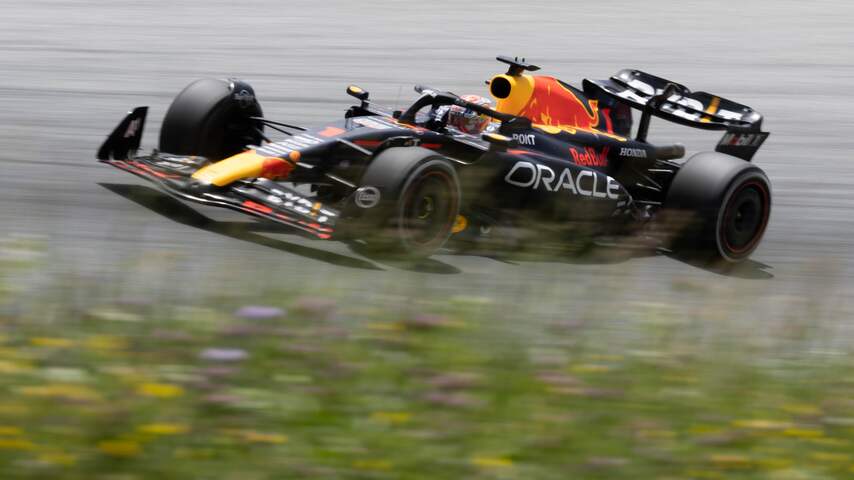 Verstappen op de valreep de snelste in enige training GP Oostenrijk | Formule 1 | NU.nl