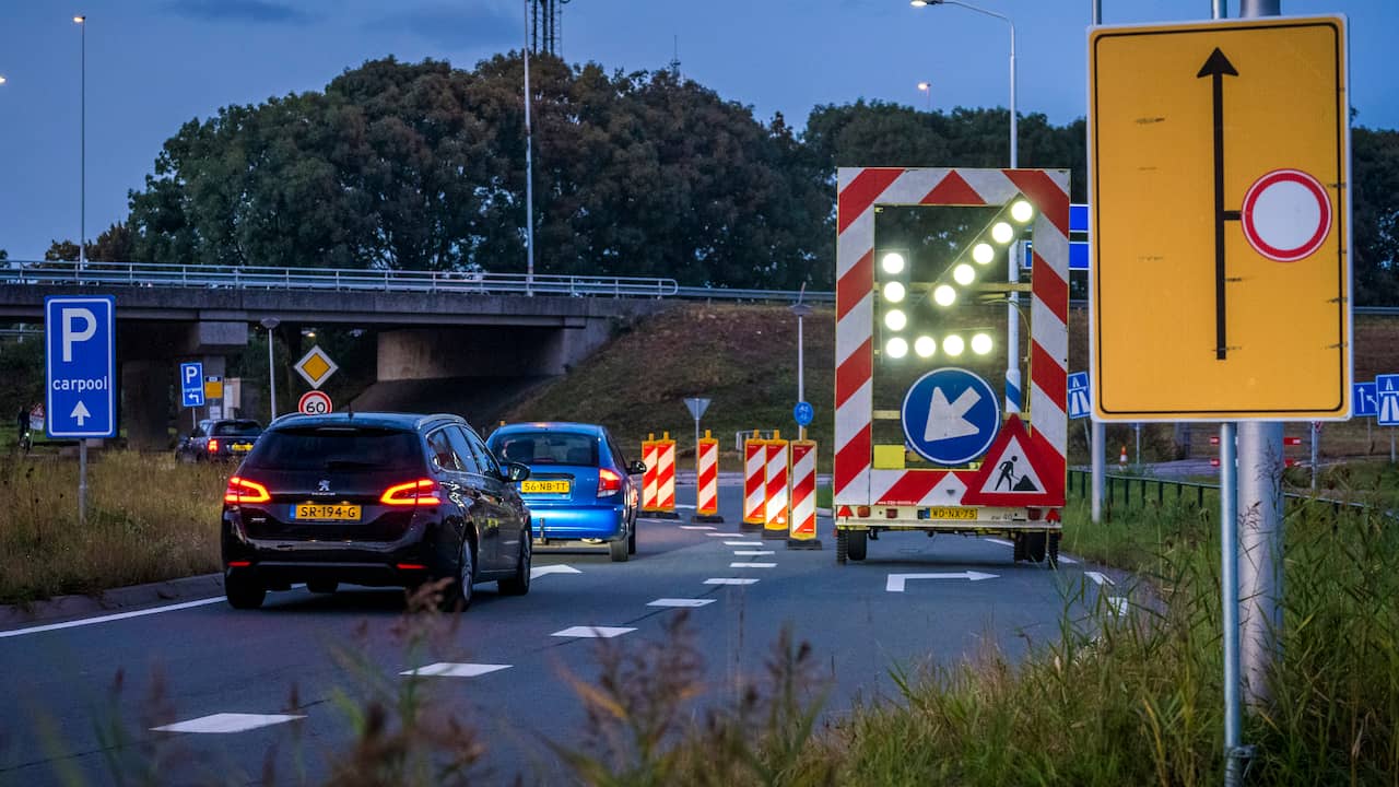 Zorgen over wekenlange werkzaamheden aan A2 na verkeersinfarct rond Utrecht | Binnenland | NU.nl