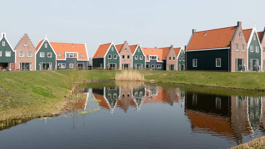 Deze zes Zeeuwse vakantieparken moet Roompot afstoten om Landal over te ...