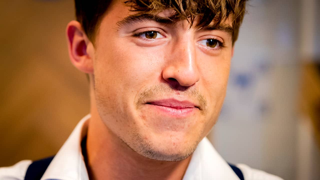 Lil' Kleine en verloofde Jaimie Vaes gaan op Ibiza trouwen | Achterklap | NU.nl